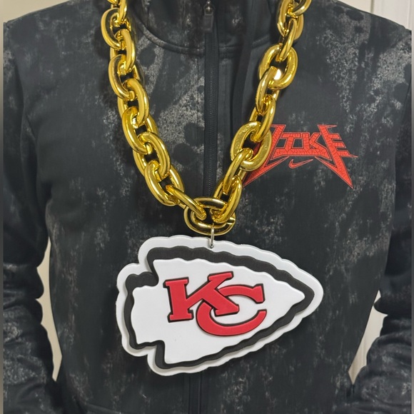 Accessories | Kansas City Chiefs Big Logo Faux Foam Gold Chain | Poshmark